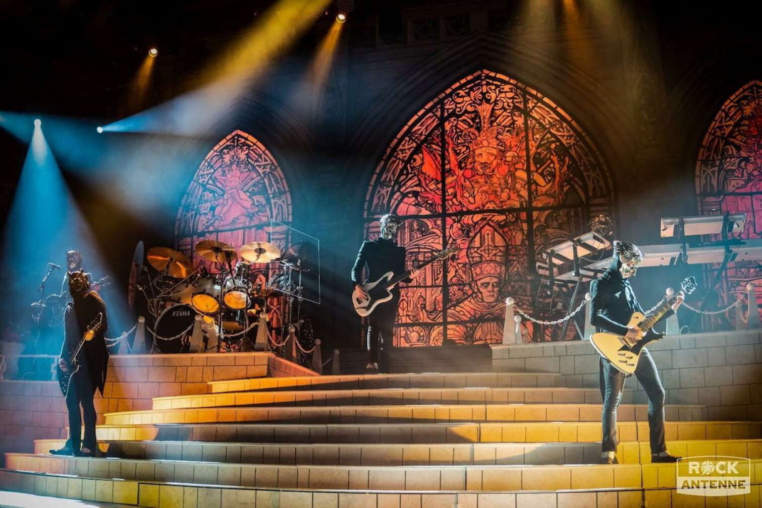 Im Video: Ghost spielen Akustik-Session